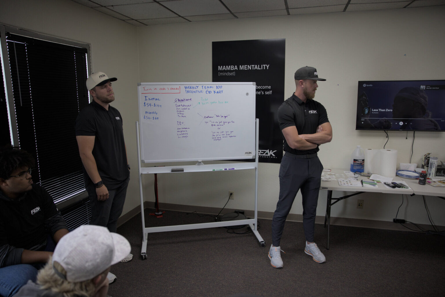 How Changing Seasons Affect Insect Activity Around Your Home - Peak ...